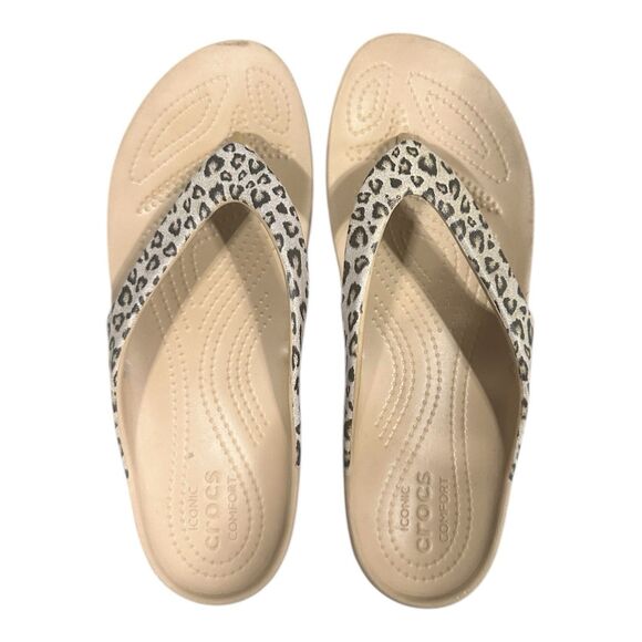 CROCS | Shoes | Crocs Sandals Women 9 Leopard Kadee Ii Flip Flop ...